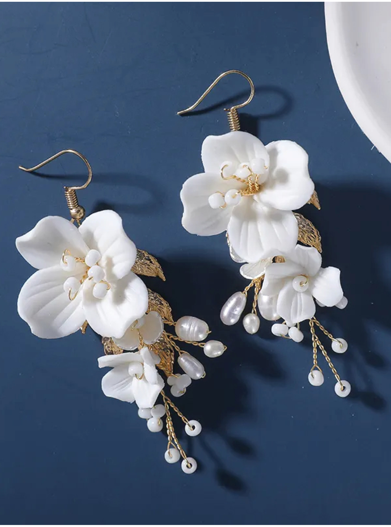 Dodatna ponudba :: Poročni uhani Alys gold